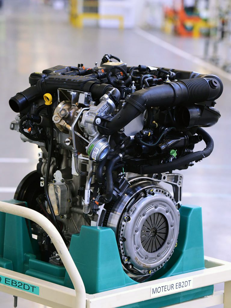 PSA produz 200 mil motores PureTech em Française de Mécanique - Motor