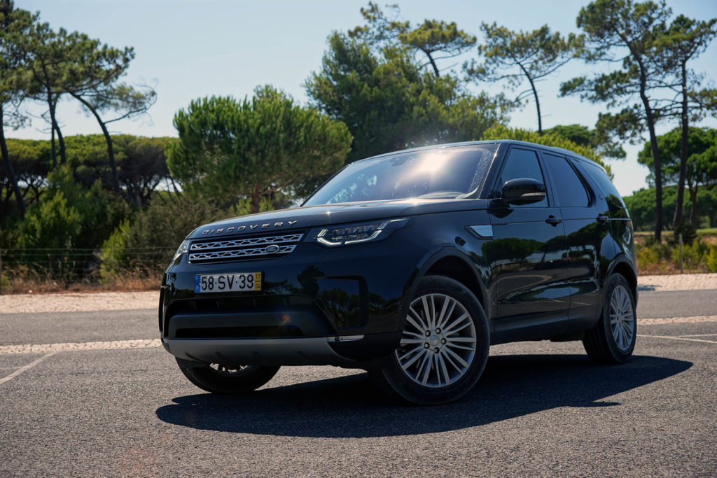 Land Rover Discovery TD6 HSE - Pronto para (quase) tudo! - MotorMais